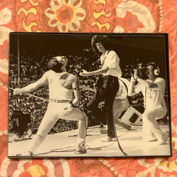 FREDDIE MERCURY | Accessories | Freddie Mercury Live Aid Queen 8x ...